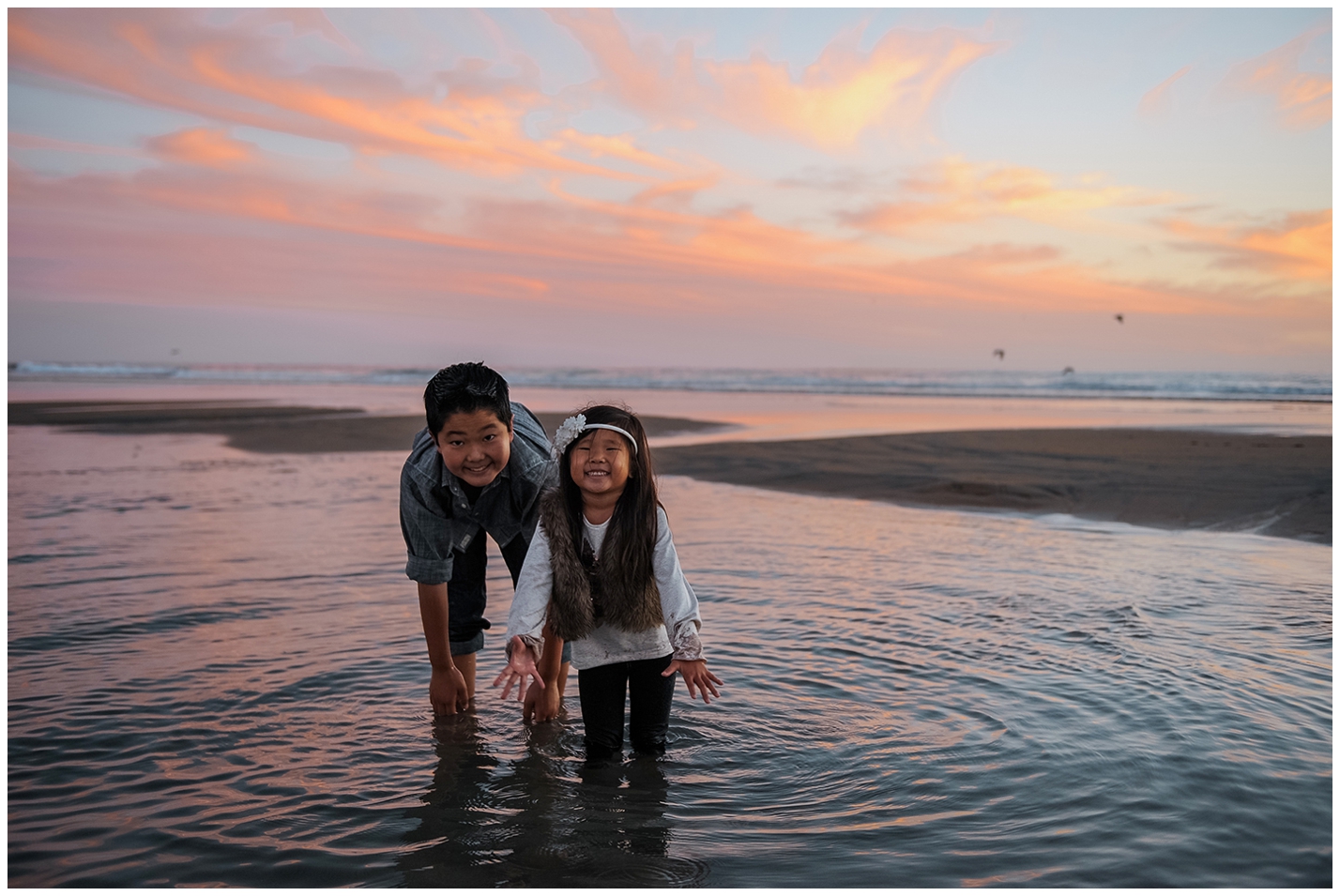 The Matsuda Family's Newport Beach Family Portraits - Kate Noelle ...